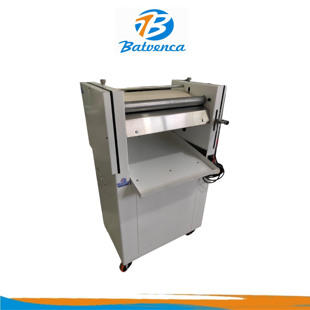 Formadora de Pan de Pedestal JR – Batvenca